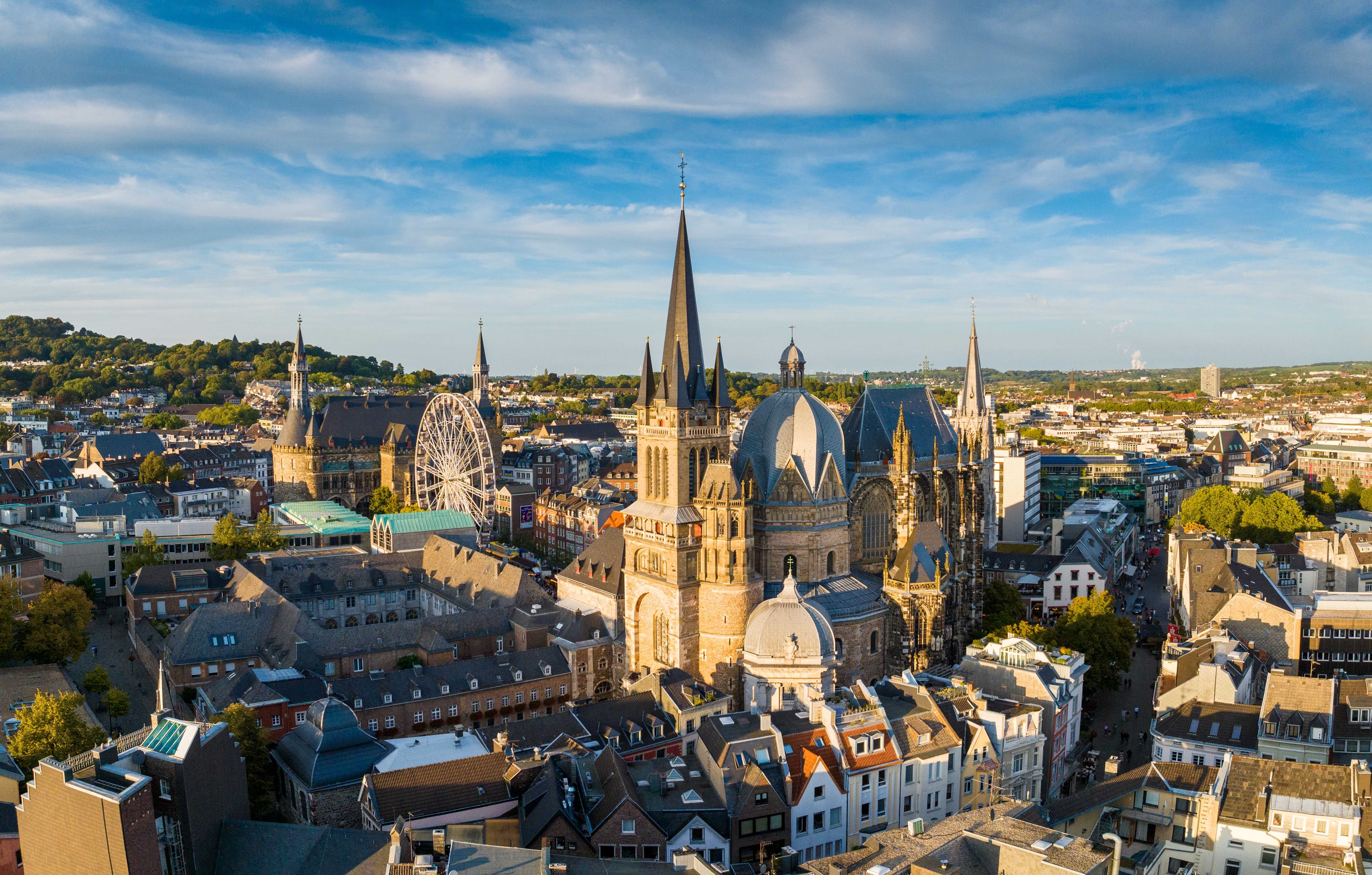 Private Day Trip from Cologne to Aachen and Back