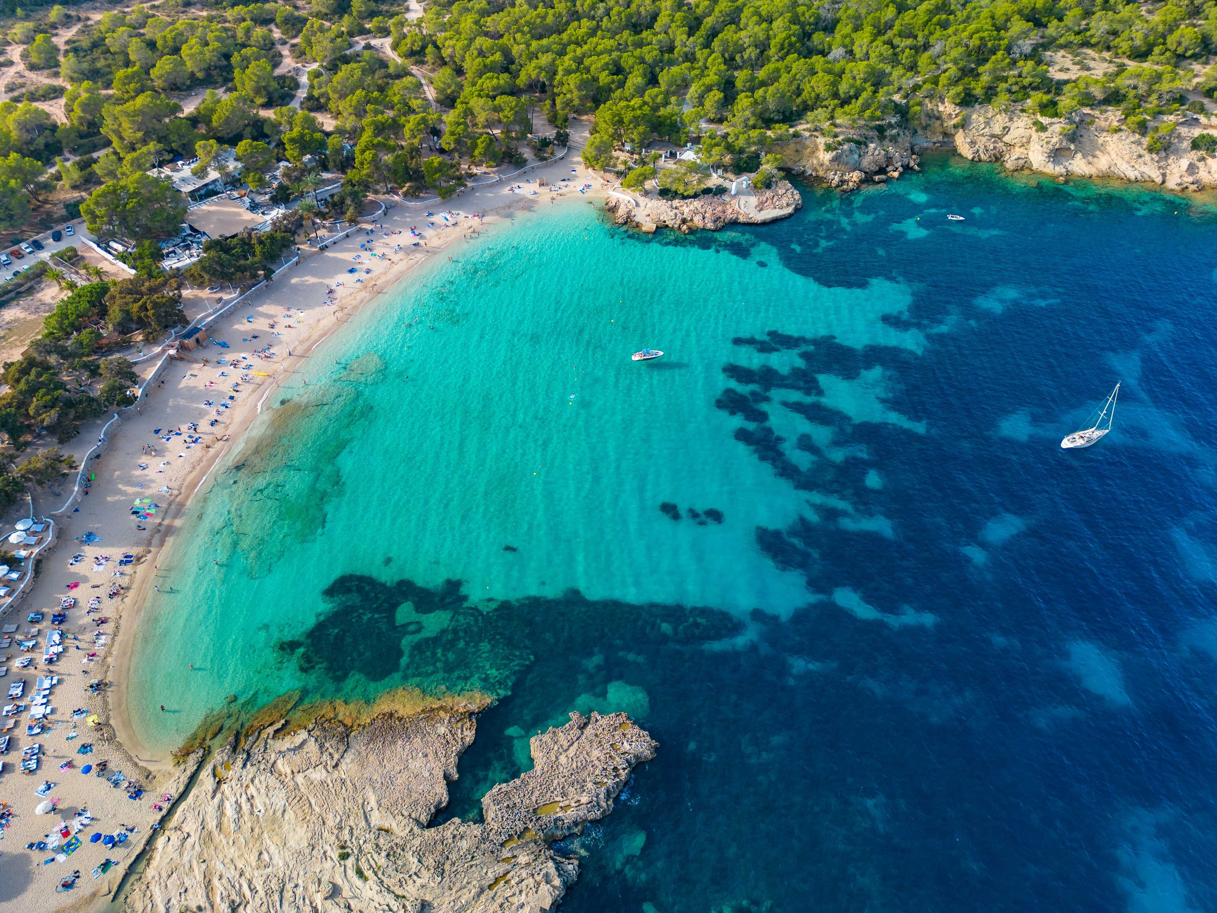 Ibiza Town to Cala Bassa Private Transfer | Daytrip