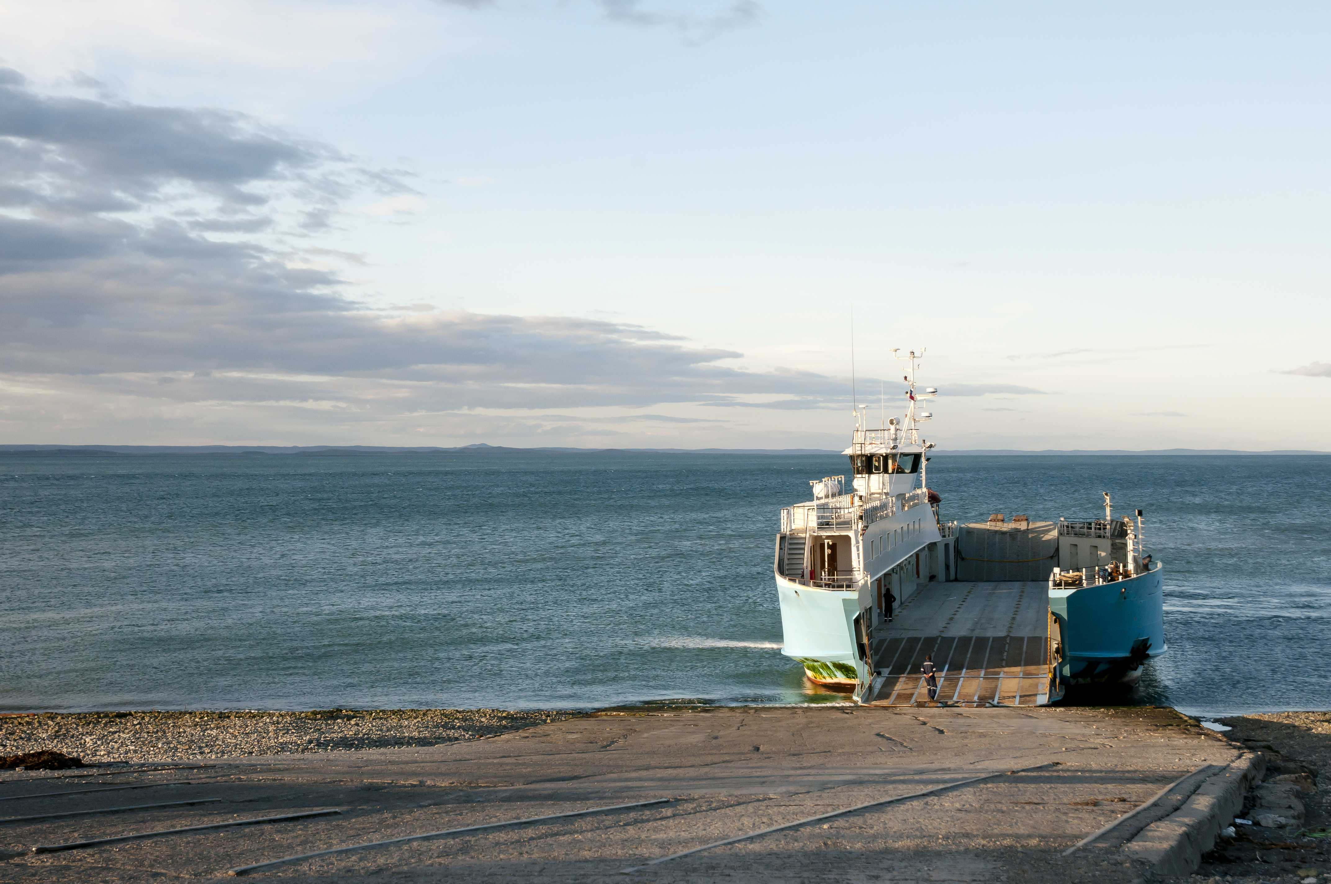 Private transfers around Bahia Azul Ferry Terminal: Chile with Daytrip