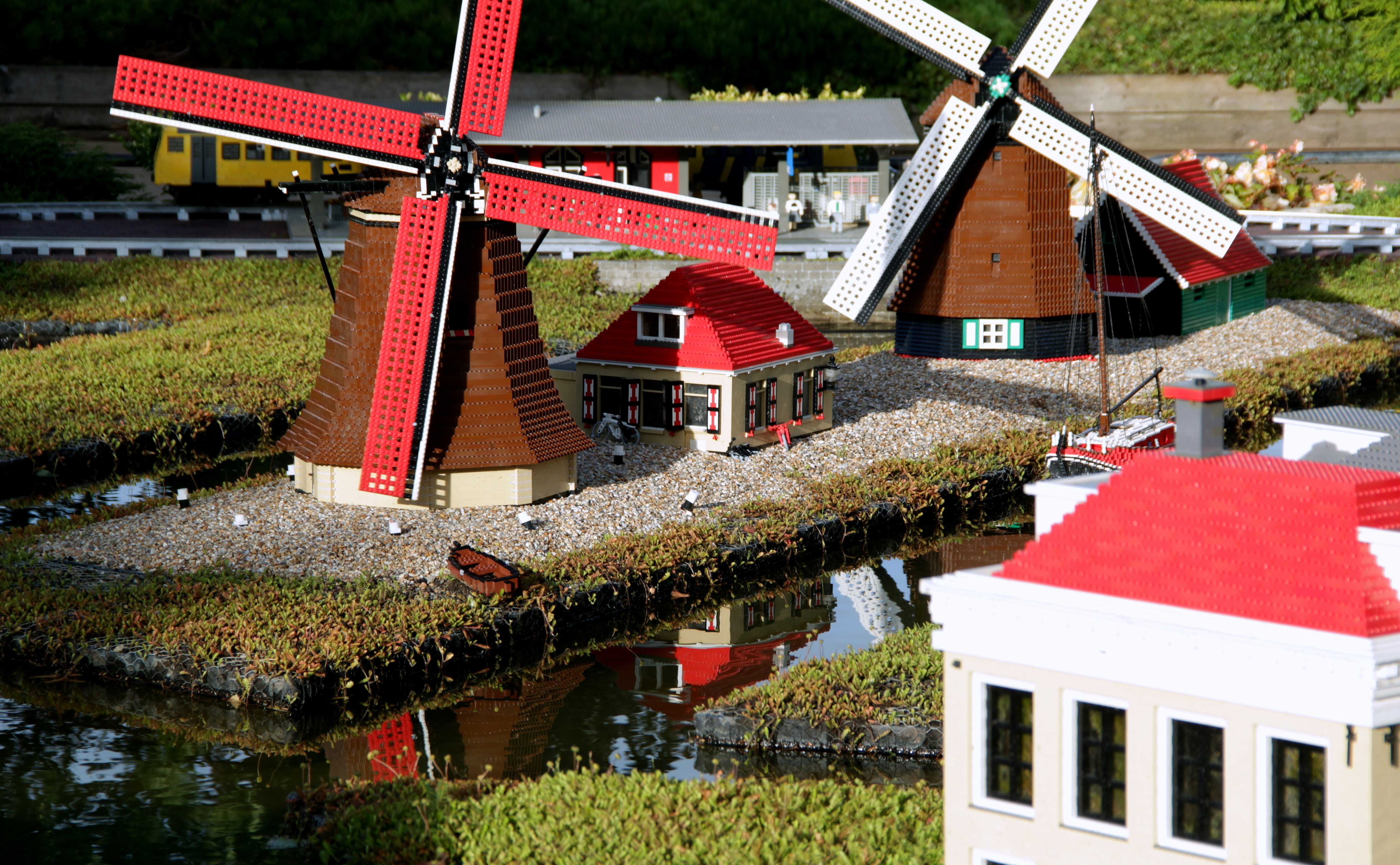 Odense to Billund Private Transfer | Daytrip