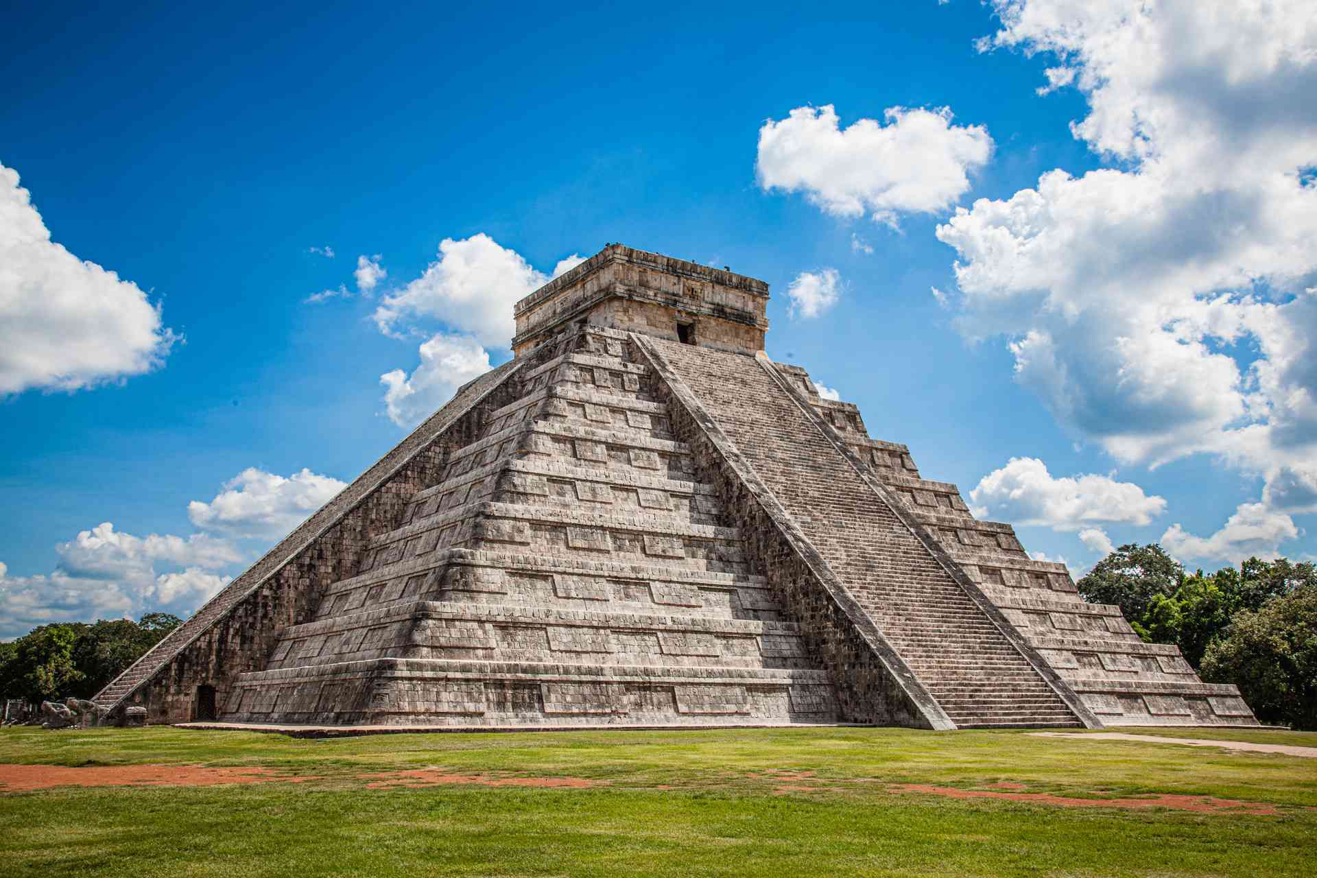 Private Day Trip from Playa del Carmen to Chichen Itza and Cenote Yokdzonot