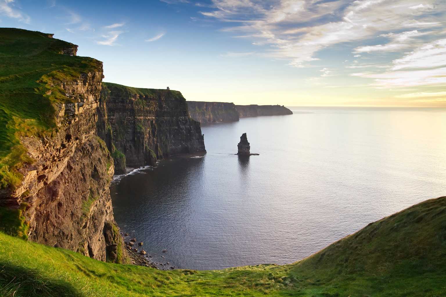 Private Day Trip from Killarney to Cliffs of Moher and Back
