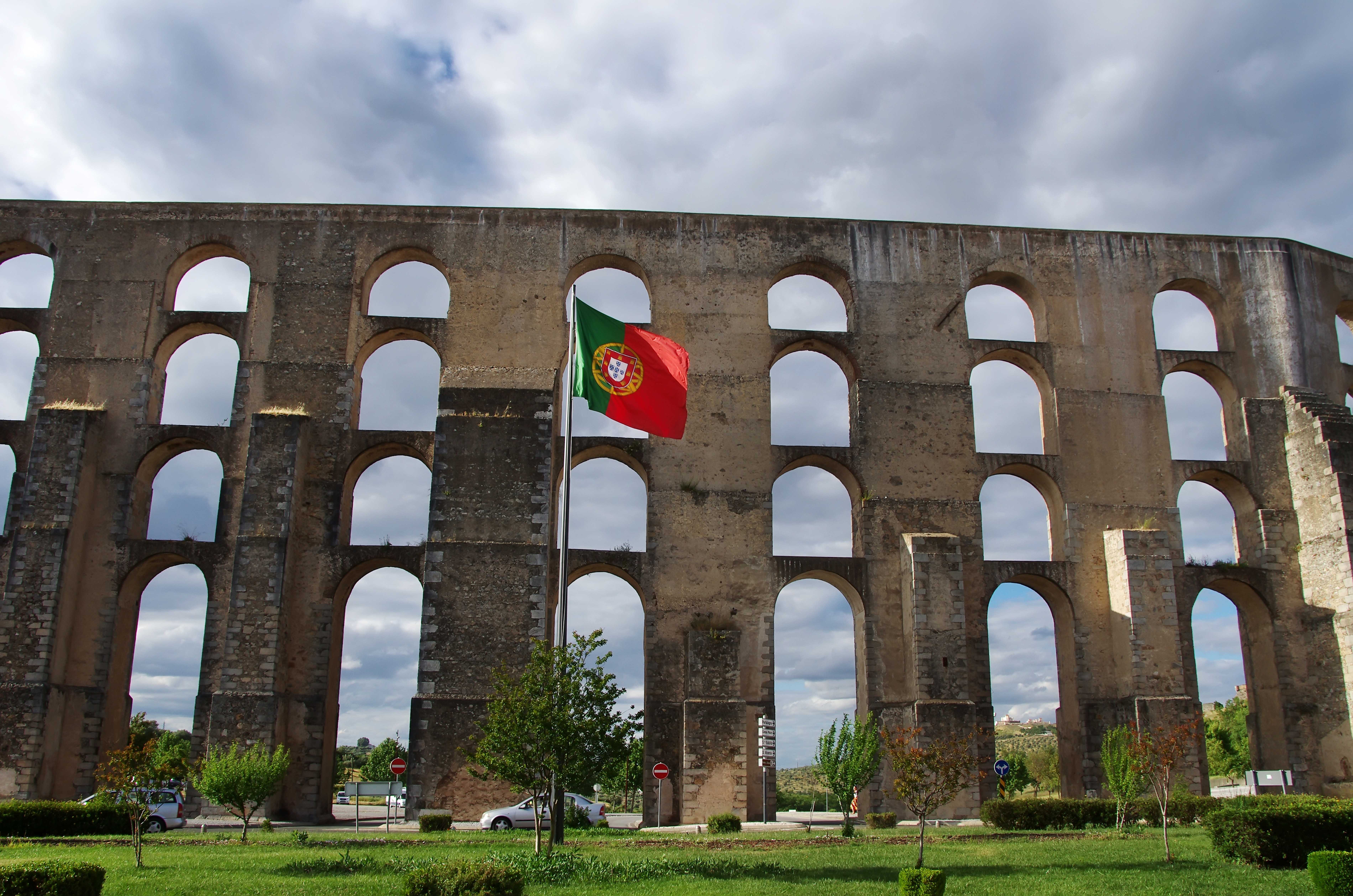 Vega De Terrón Pier to Elvas Private Transfer | Daytrip