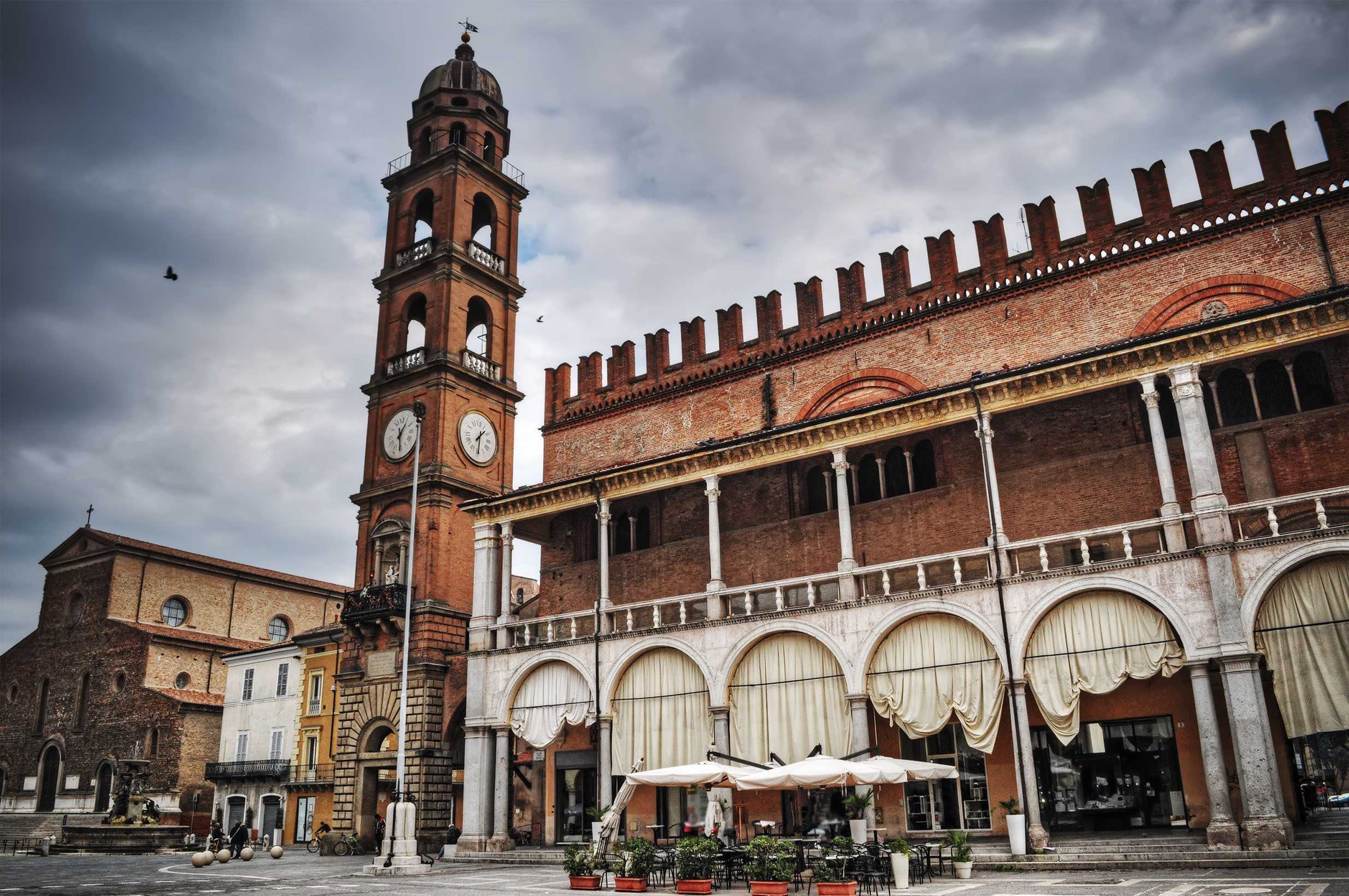 Private Day Trip from Ravenna to Faenza and Brisighella
