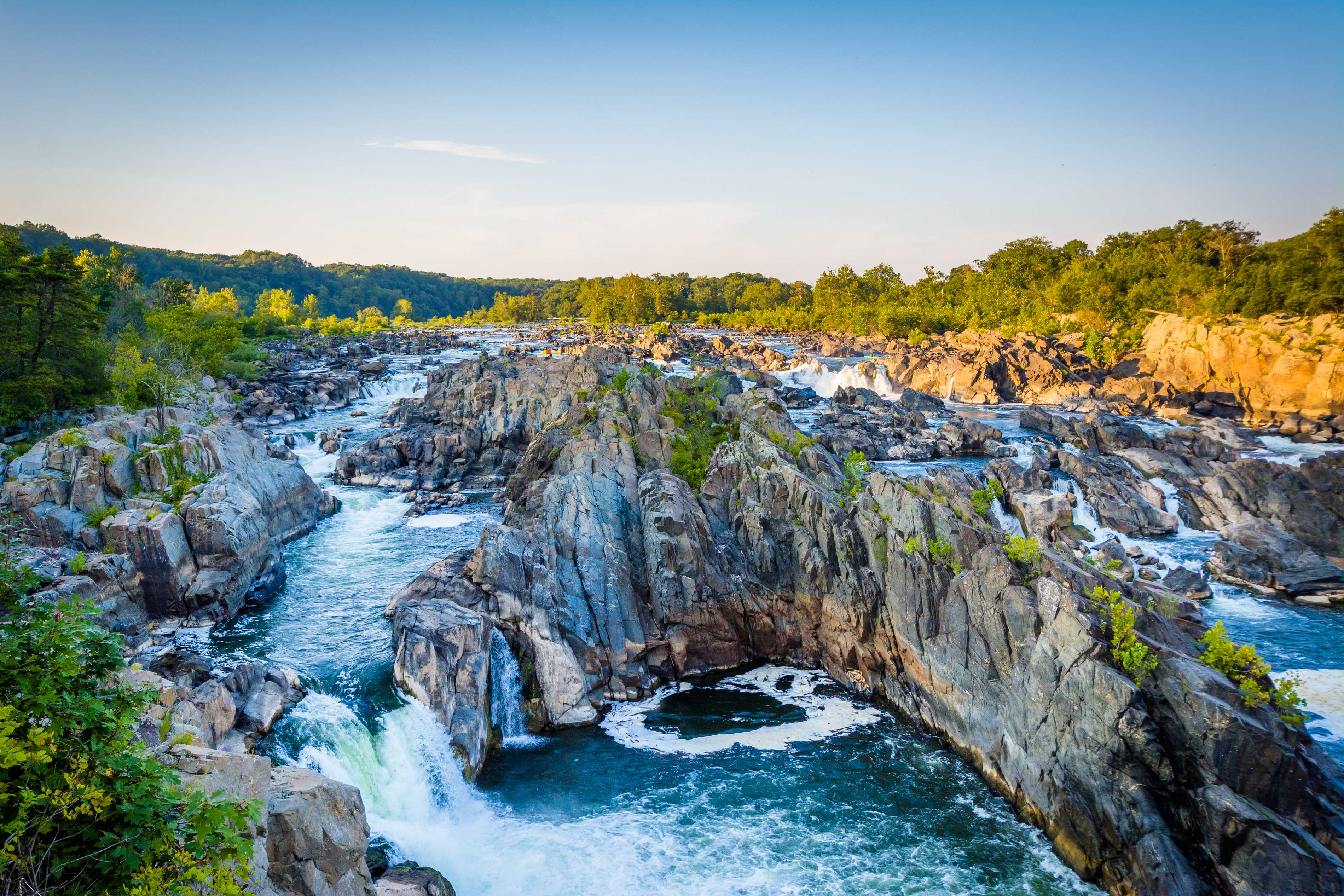 Baltimore, MD to Great Falls Park Private Transfer | Daytrip