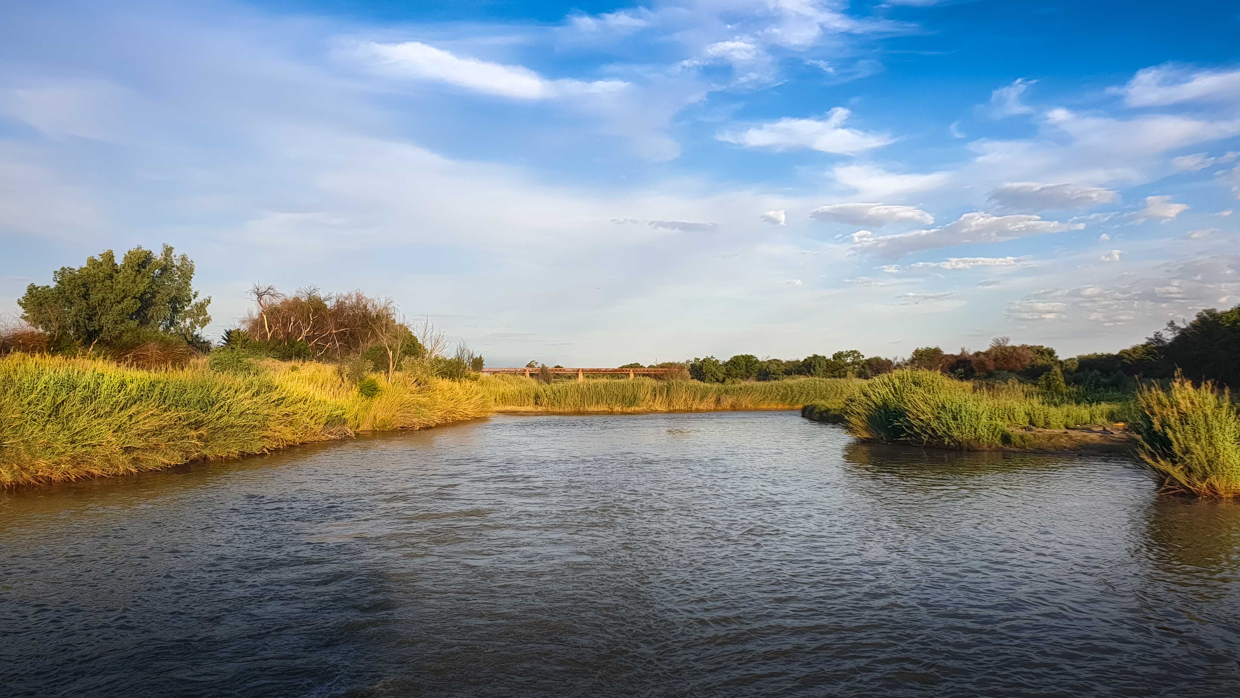 O.R. Tambo International Airport to Upington Transfer | Daytrip